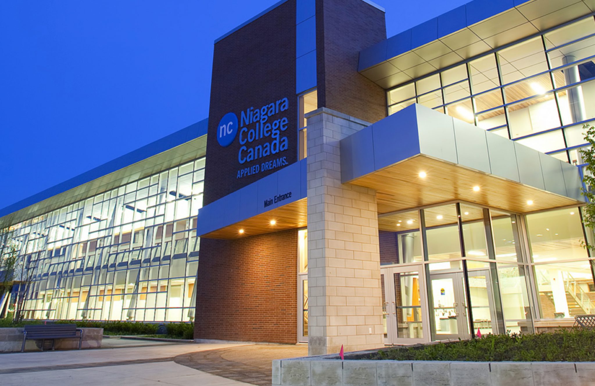 Niagara College Now Accepting Applications For PSW Program Niagara Info niagara-college-now-accepting-applications-for-psw-program-niagara-info